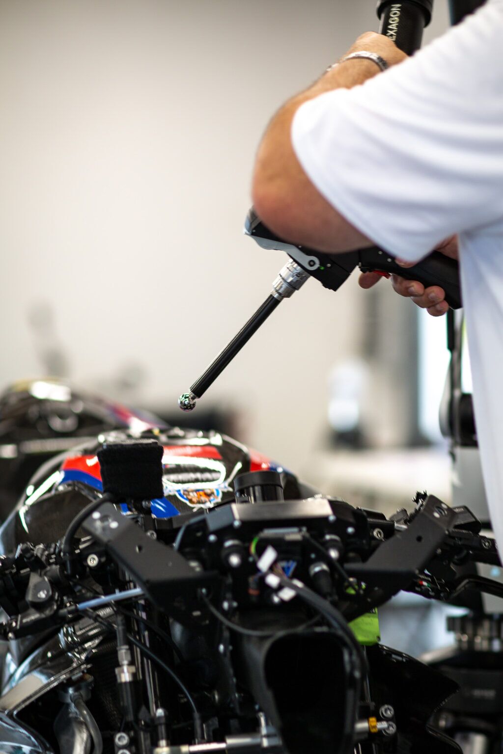 Agile, accurate, portable inspection for automotive operators of all ...